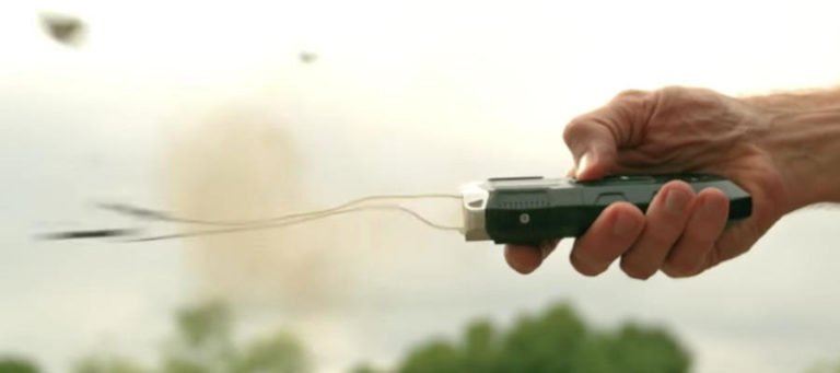 BolaWrap 100 Police "Lasso Gun" Less Lethal Device - Blue Sheepdog